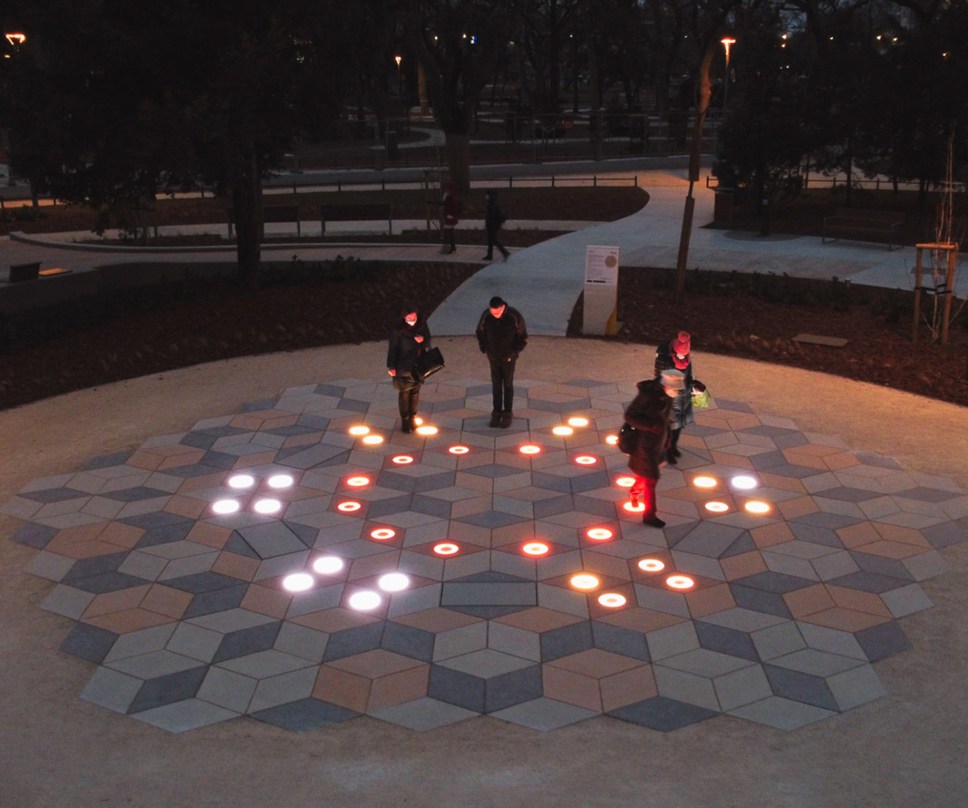 Cimbalom Circle | Daily tous les jours