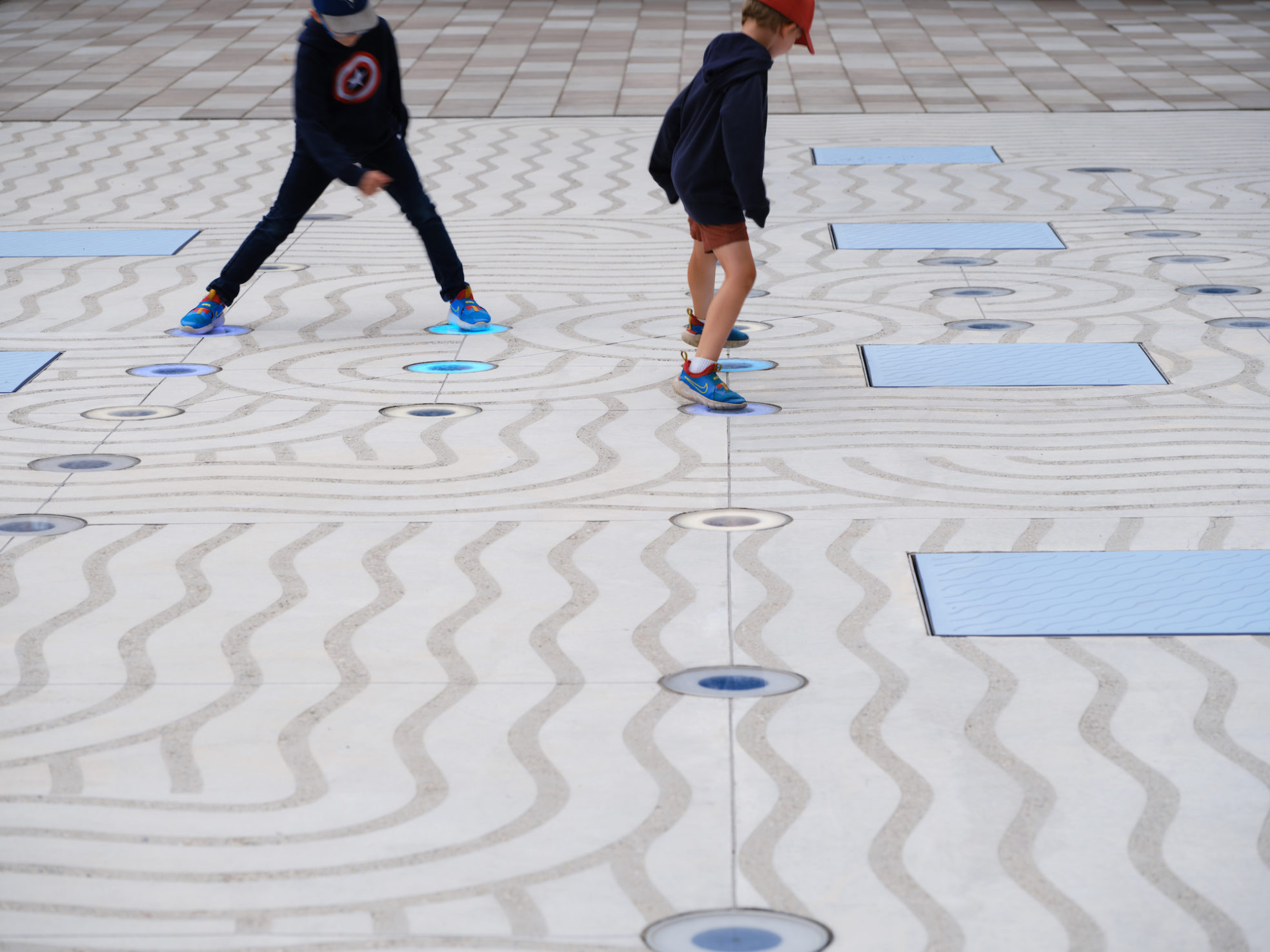 River Lines | Daily tous les jours